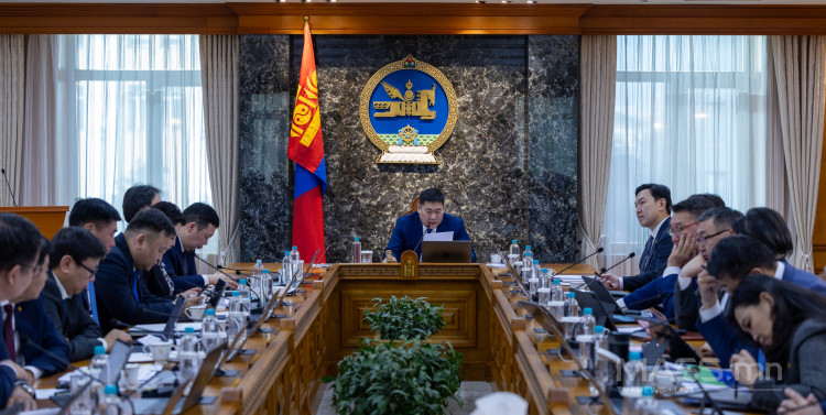 Уул уурхайн бүтээгдэхүүний экспортыг нэмэгдүүлэхэд анхаарч ажиллахыг